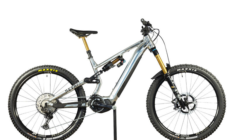 Sites-commencal-ca-Site