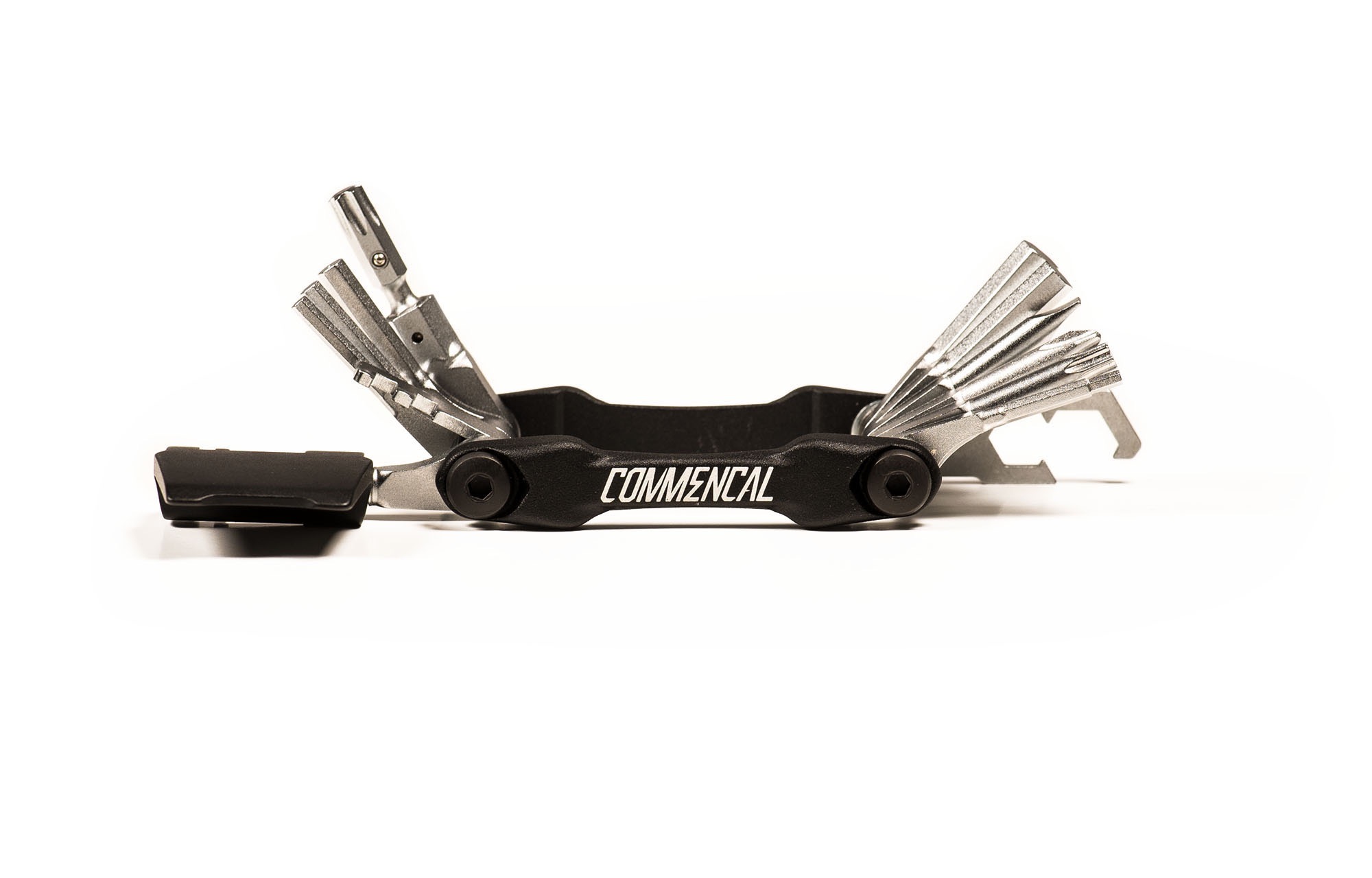 COMMENCAL | 17 FUNCTIONS COMMENCAL MULTI TOOL