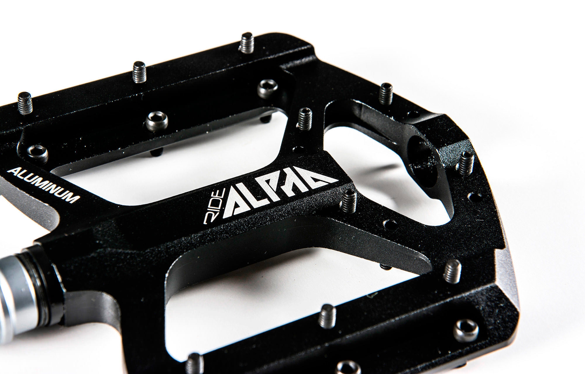 COMMENCAL | RIDE ALPHA ALLOY PEDALS