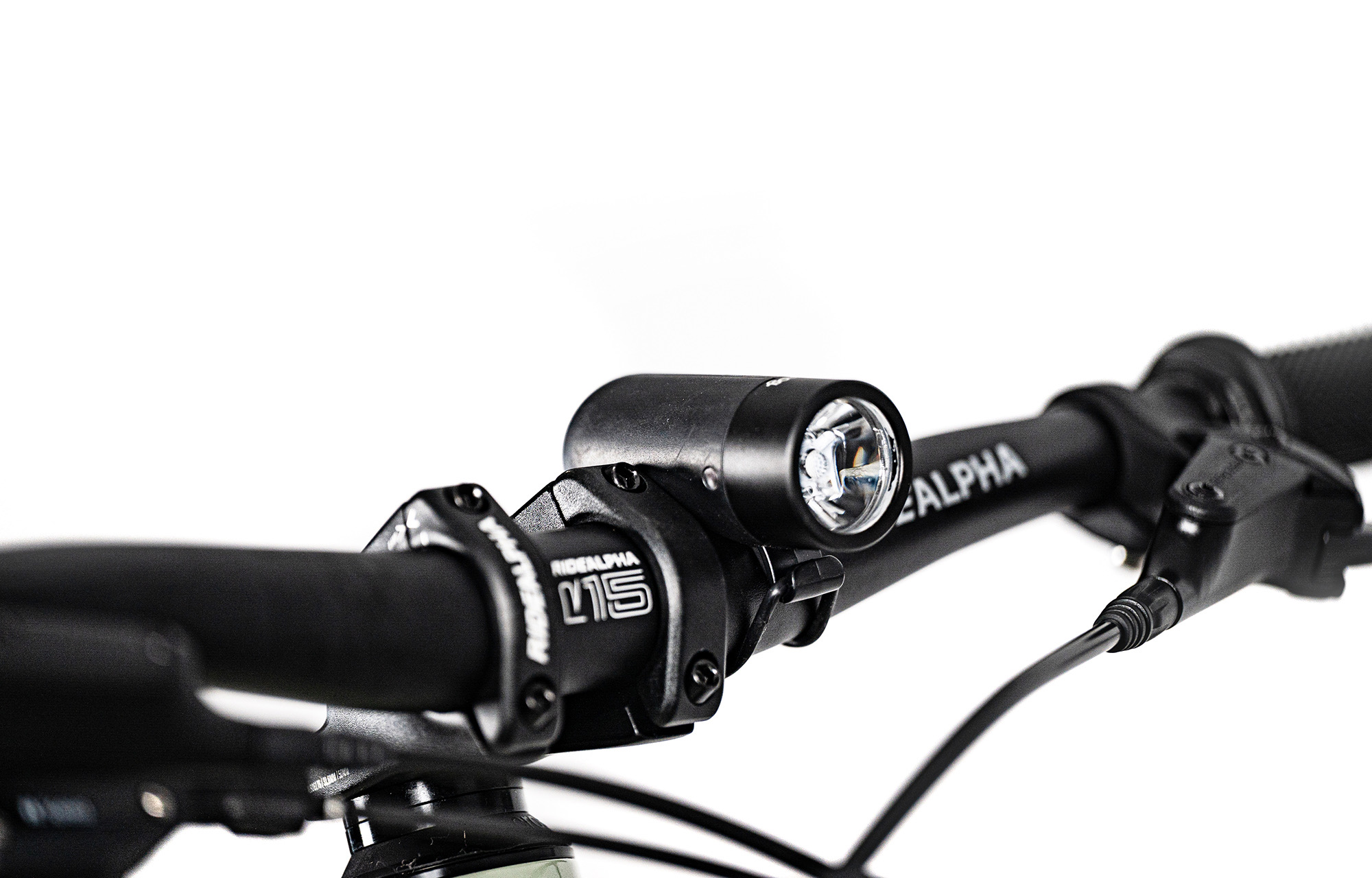 COMMENCAL | FRONT LIGHT KNOG PLUG