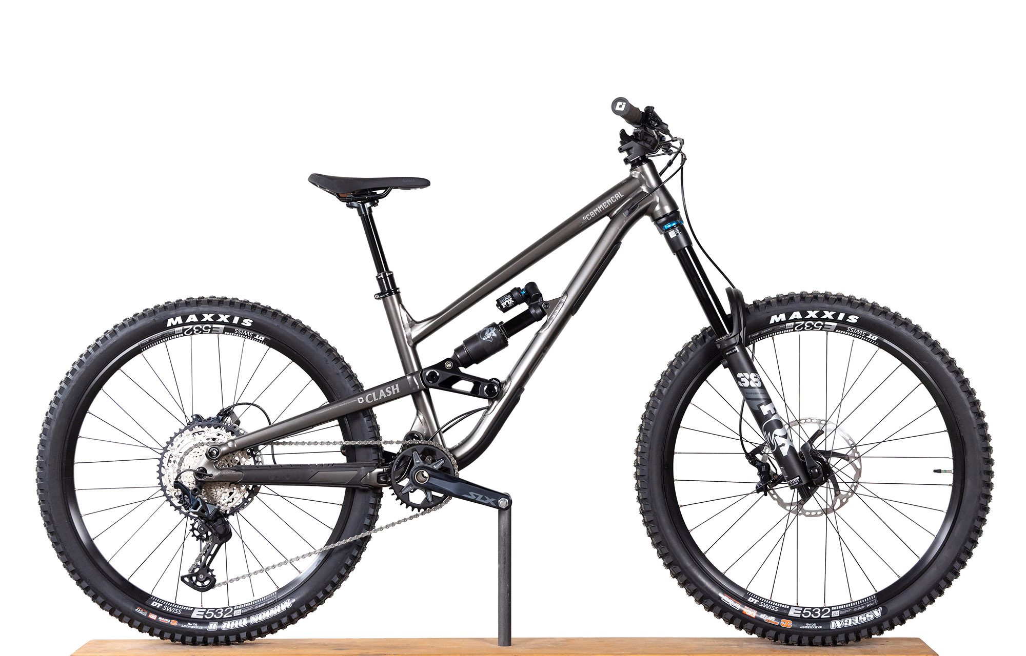 COMMENCAL | COMMENCAL CLASH ESSENTIAL DARK SLATE (S)