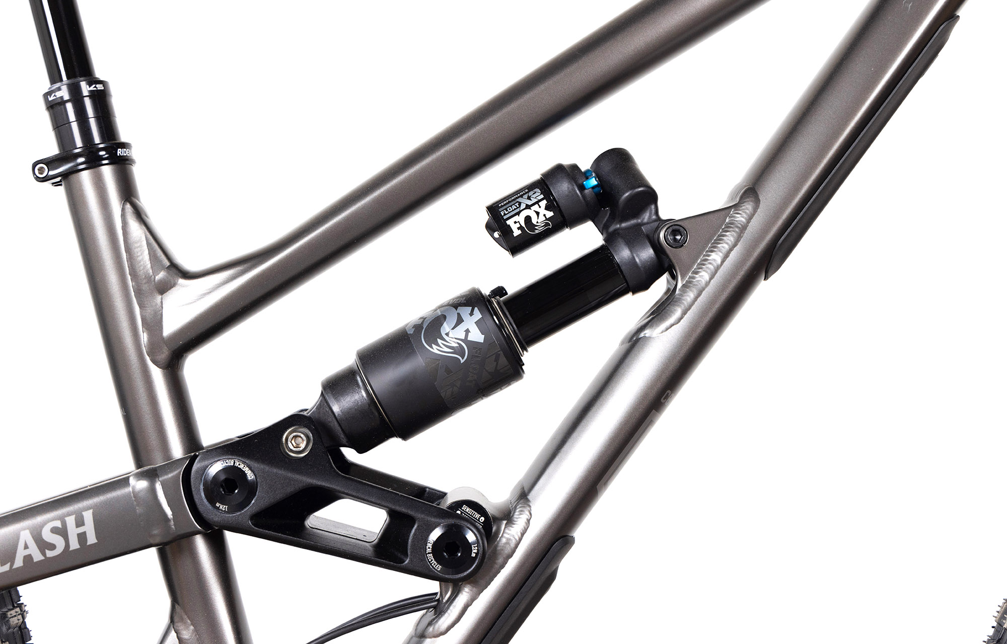 COMMENCAL | COMMENCAL CLASH ESSENTIAL DARK SLATE (S)