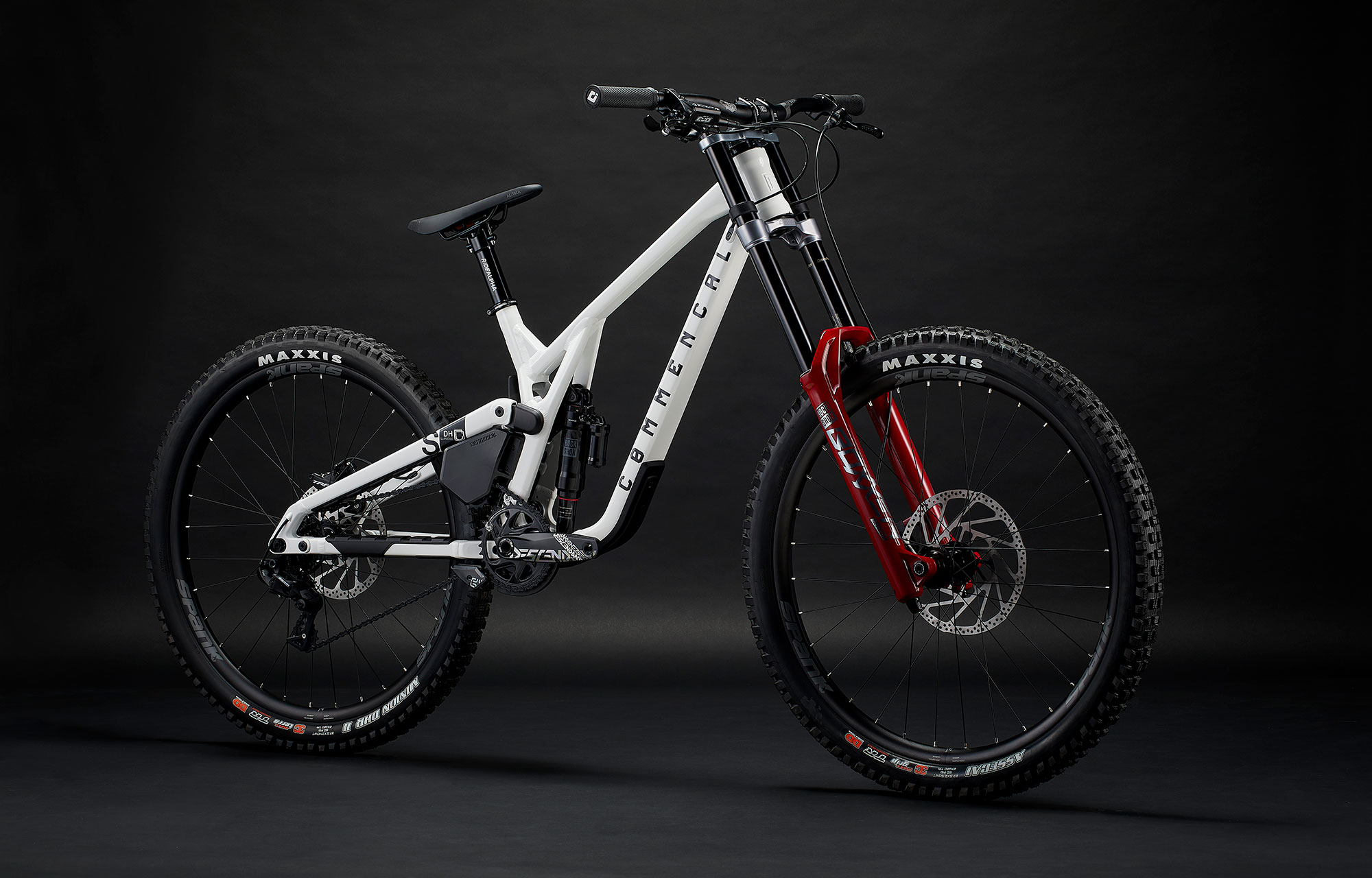 COMMENCAL | COMMENCAL SUPREME DH V5 XS PURE WHITE