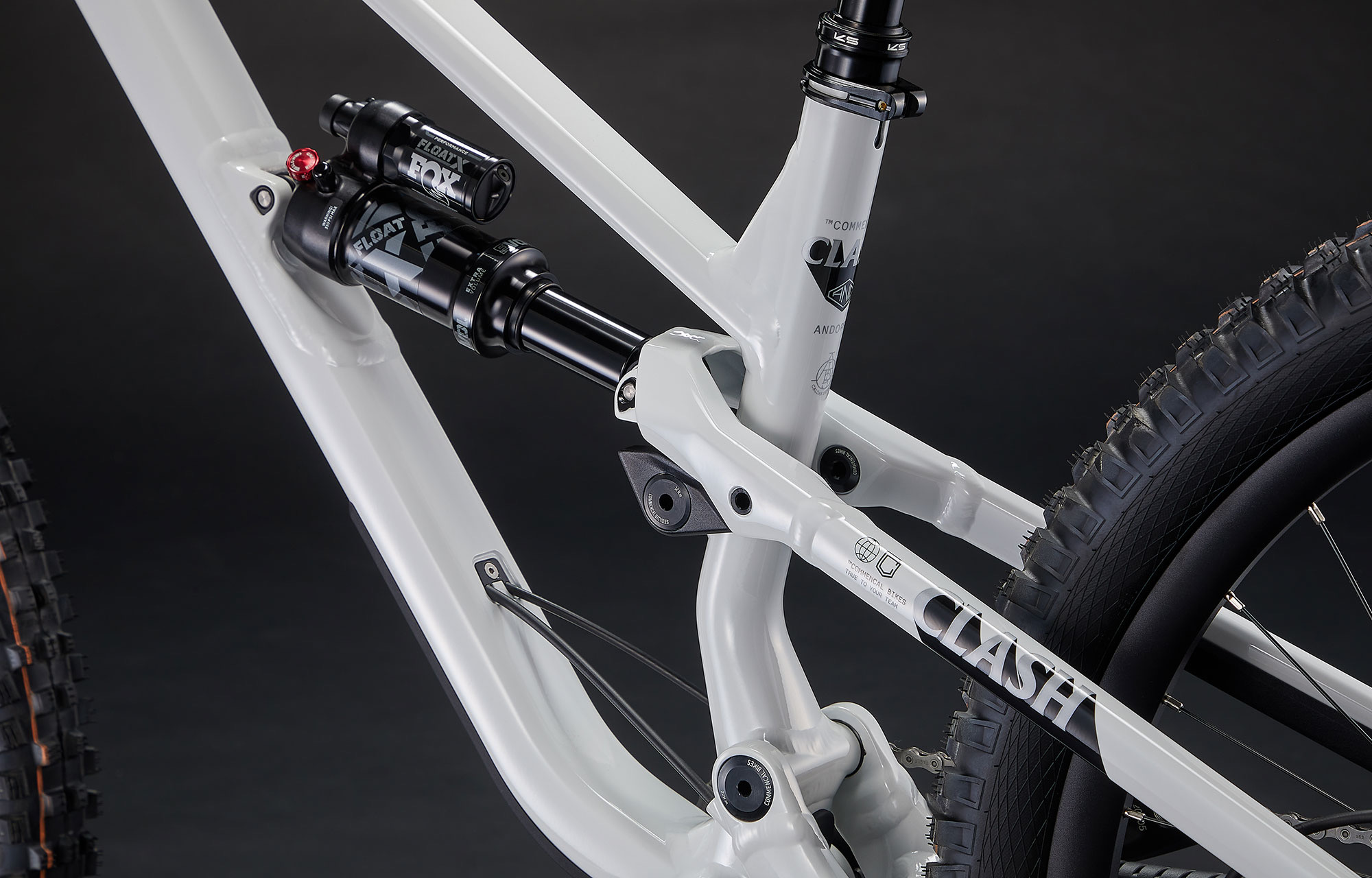 COMMENCAL | COMMENCAL CLASH XS PURE WHITE