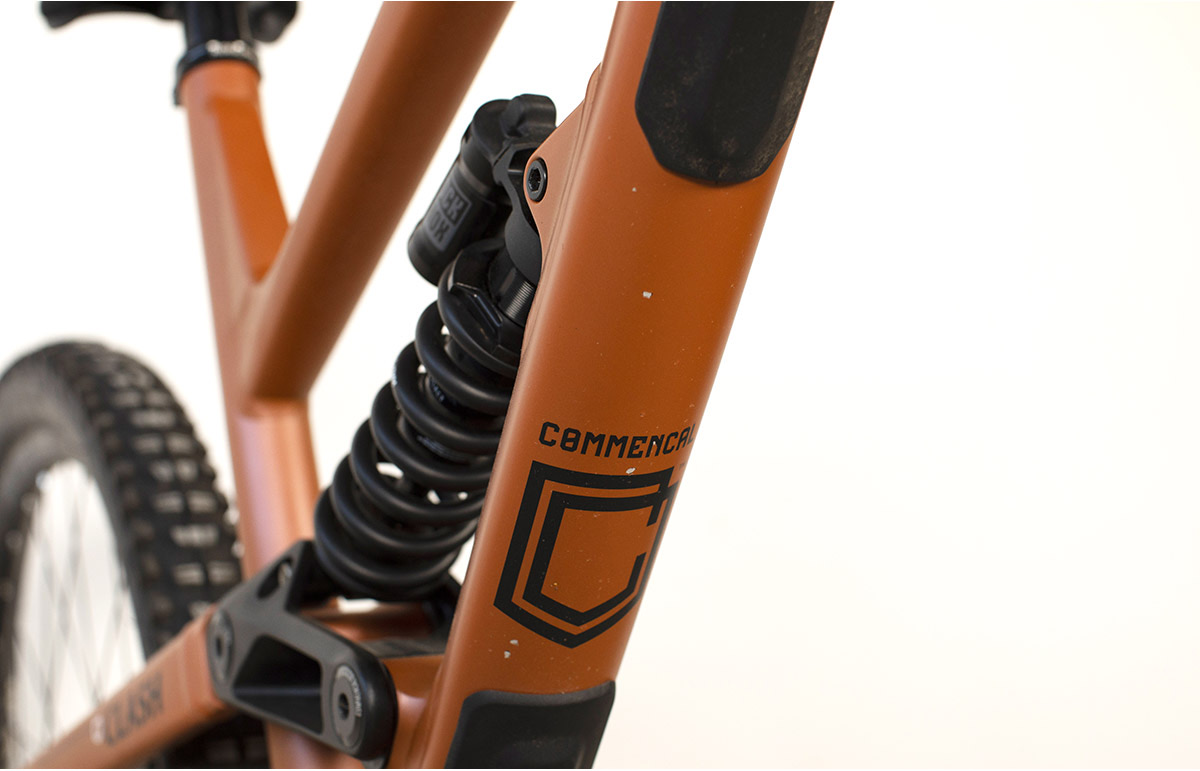 COMMENCAL | COMMENCAL CLASH RIDE PARK EDITION (XL)